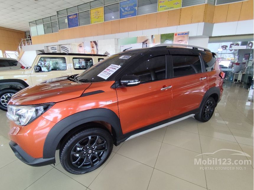 Jual Mobil Suzuki XL7 2025 Alpha Hybrid (Two Tone) 1.5 di Jawa Barat ...