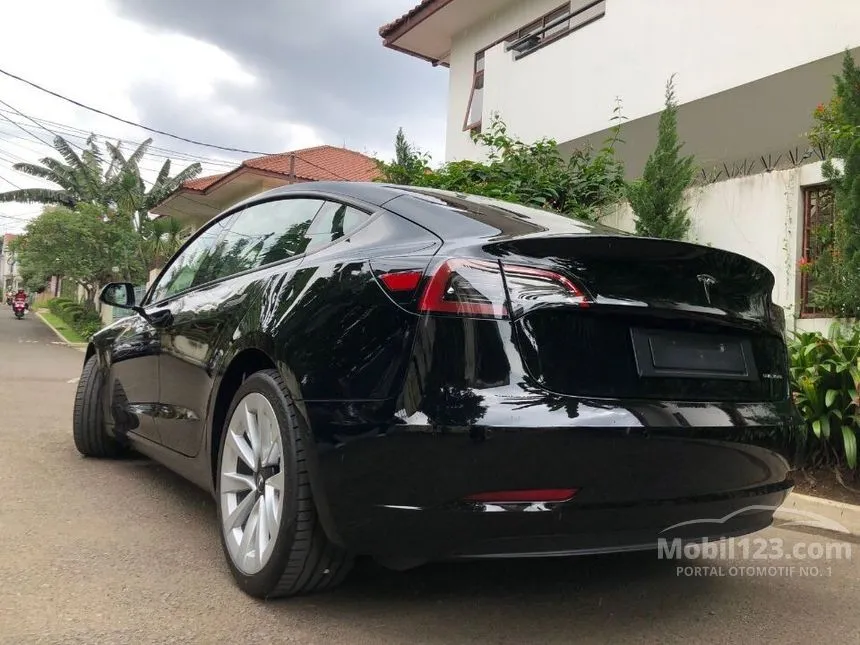 Jual Mobil Tesla Model 3 2022 Long Range di DKI Jakarta Automatic Sedan ...