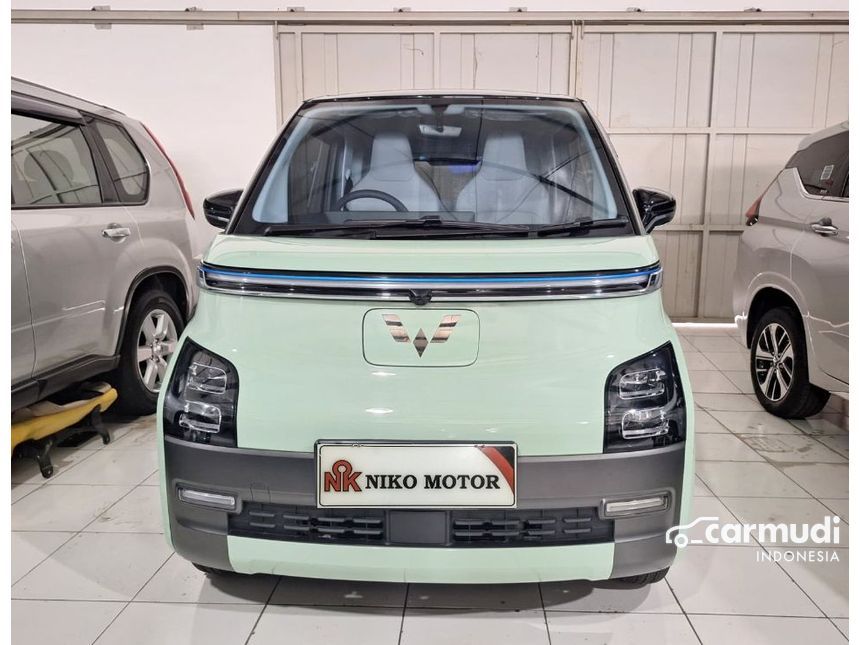 Jual Mobil Wuling EV 2023 Air ev Long Range di Jawa Barat Automatic ...