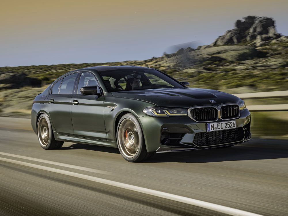 Sedan Super Kencang BMW M5 CS Seharga Rp 3M - Mobil Baru | Mobil123