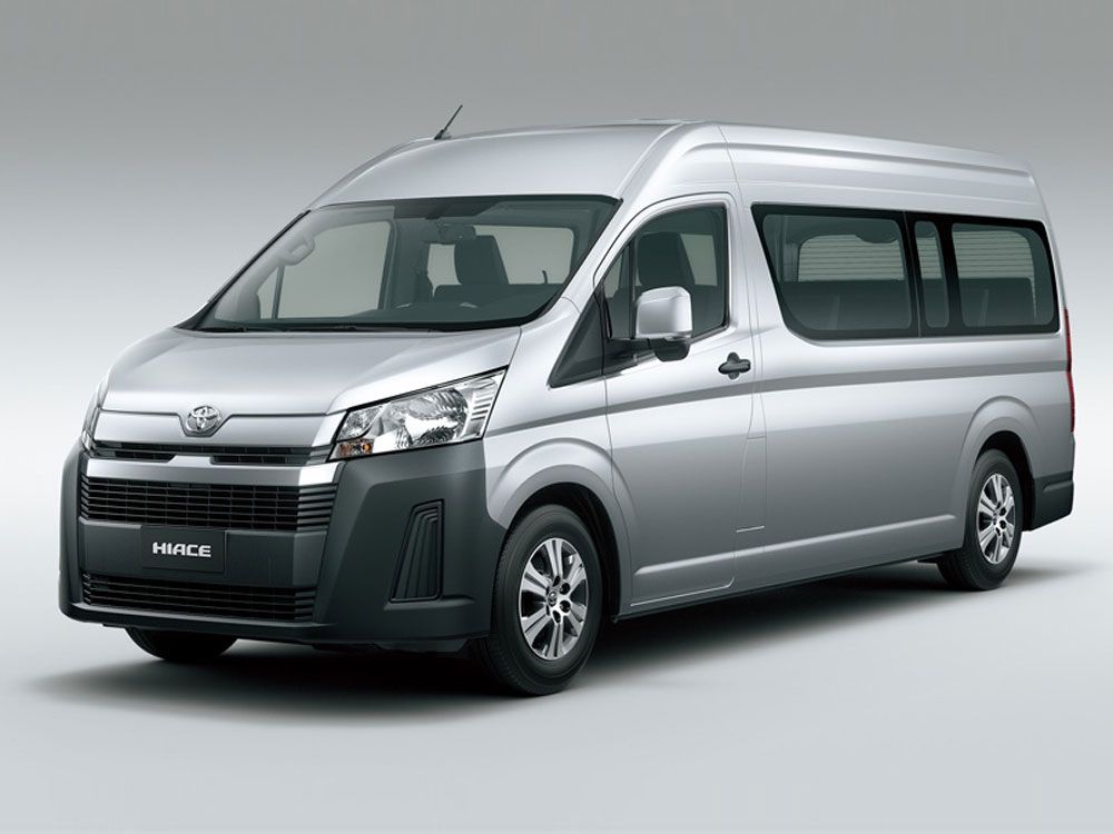 All-New Toyota HiAce Tak Lagi Pesek, Diklaim Lebih Nyaman dan Aman - Berita Otomotif | Mobil123
