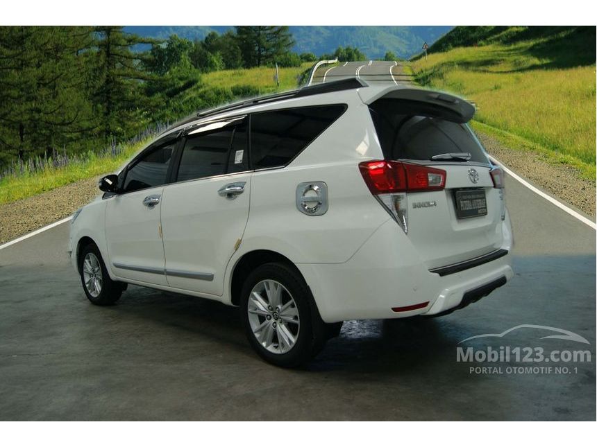 Jual Mobil Toyota Kijang Innova 2016 Q 2.4 di Jawa Timur Automatic MPV ...