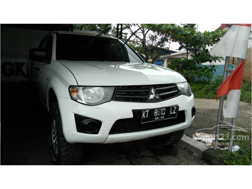 Jual Mobil Mitsubishi Strada Triton 2015 GLS 2.5 di Jawa Barat Manual ...