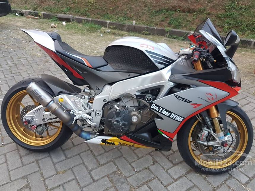 Jual Motor Aprilia RSV4 2015 1.0 di Banten Manual Sport Bike Silver Rp ...