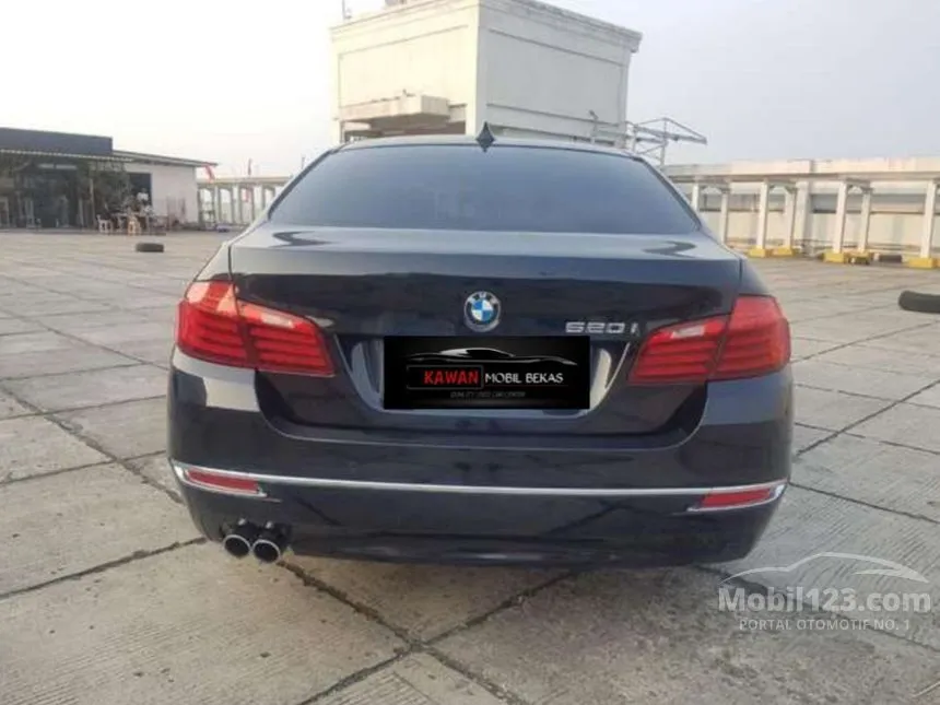 Jual Mobil BMW 520i 2017 Luxury 2.0 di DKI Jakarta Automatic Sedan ...