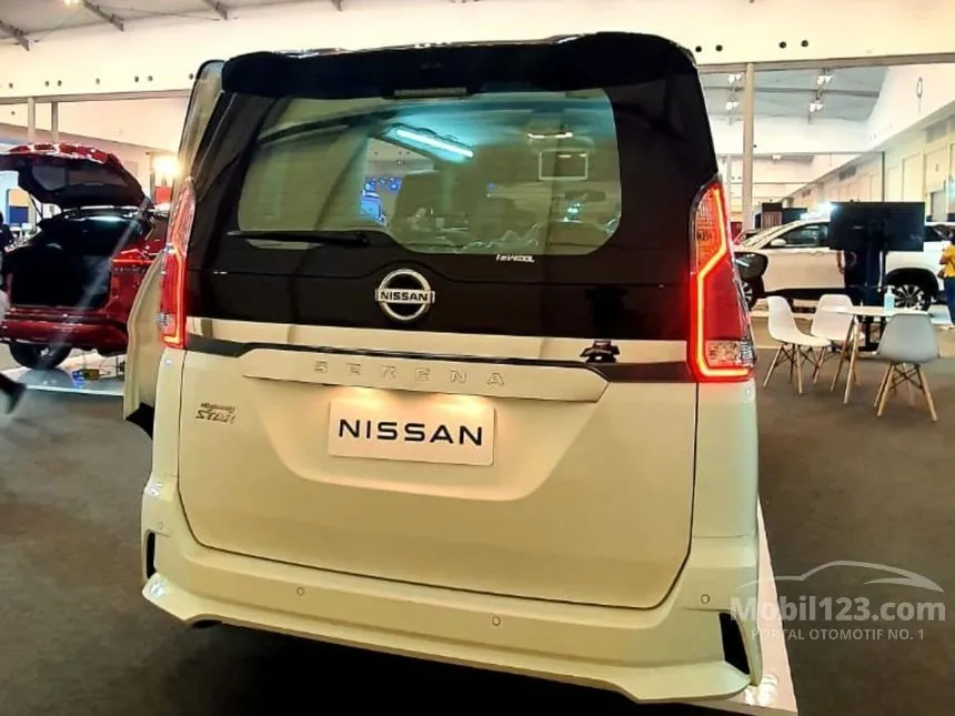 Jual Mobil Nissan Serena 2022 Highway Star 2.0 di DKI Jakarta Automatic ...