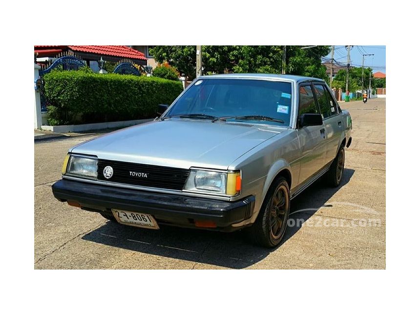 Toyota Corolla 83