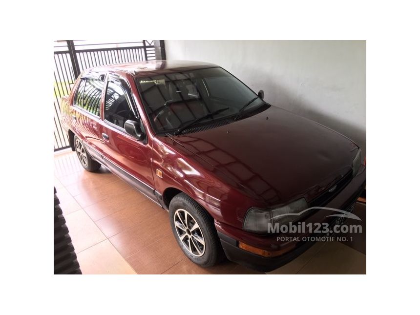 Jual Mobil Daihatsu Charade 1994 1.3 di Jawa Timur Manual Sedan Marun ...
