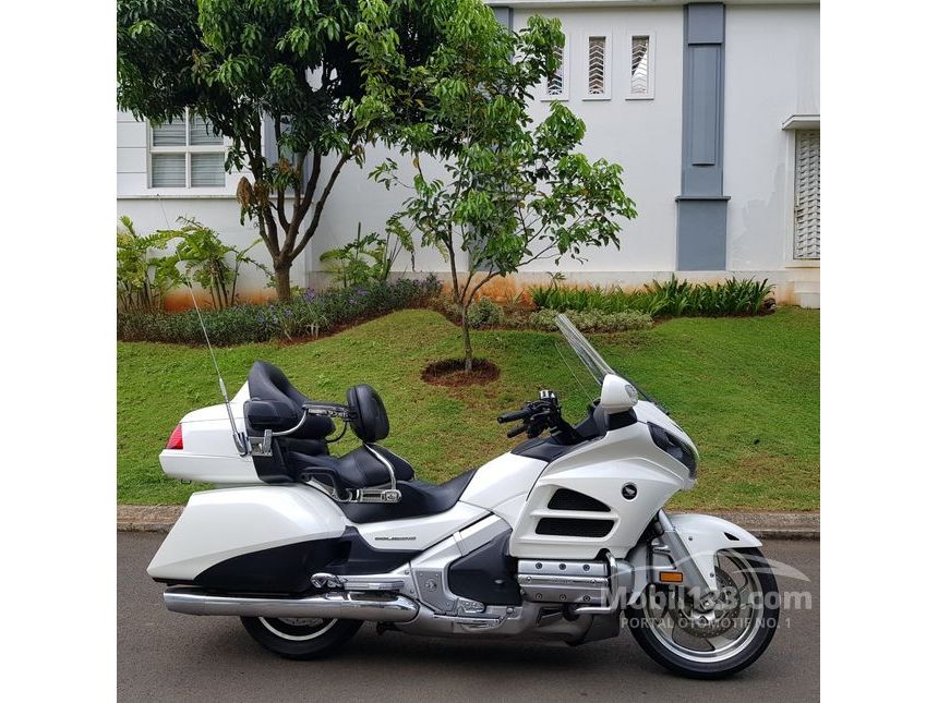 Jual Motor Honda Gold Wing 2013 1.8 di Banten Manual Others Putih Rp 550.000.000 - 5863282 ...