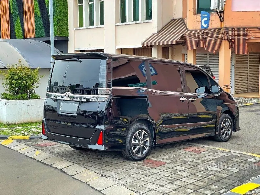 Jual Mobil Toyota Voxy 2021 2.0 di DKI Jakarta Automatic Wagon Hitam Rp ...