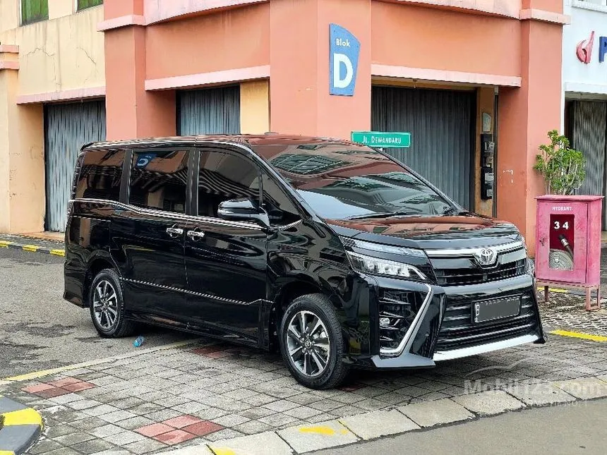 Jual Mobil Toyota Voxy 2021 2.0 di DKI Jakarta Automatic Wagon Hitam Rp ...