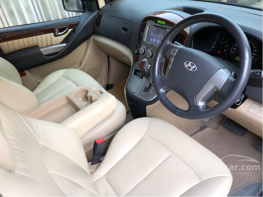 Hyundai Grand Starex 2014 VIP 2.5 in กรุงเทพและปริมณฑล Automatic Wagon ...