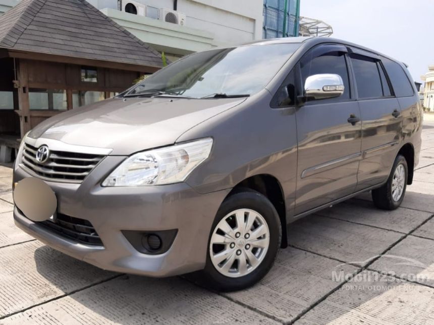 Jual Mobil Toyota Kijang Innova 2011 E 2.0 di DKI Jakarta Automatic MPV ...