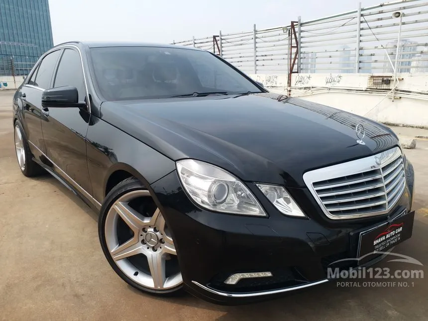 Jual Mobil Mercedes-Benz E300 2009 Elegance 3.0 di DKI Jakarta ...