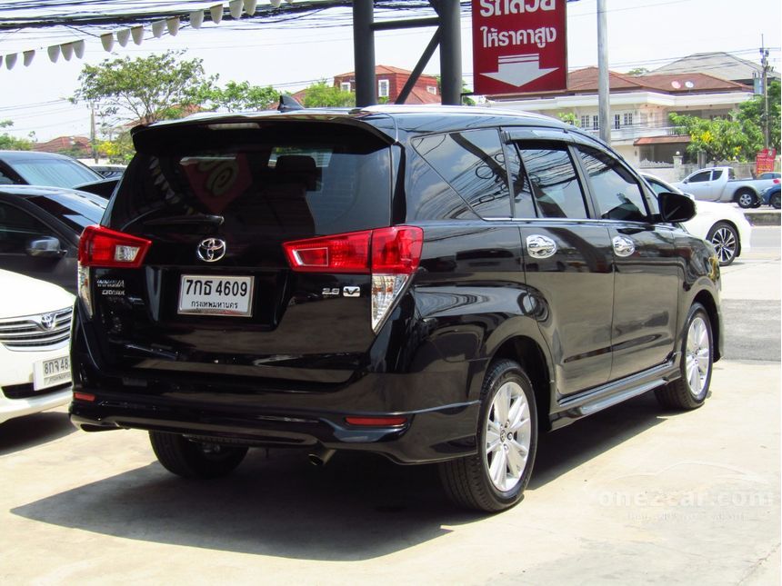 Toyota Innova 2018 Crysta V 2.8 in กรุงเทพและปริมณฑล Automatic Wagon สี ...