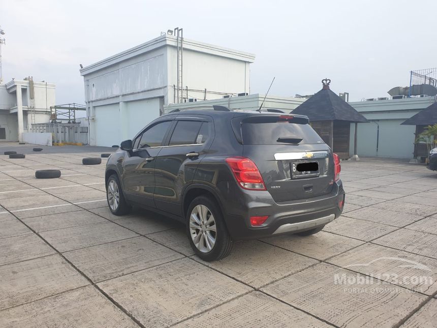 Jual Mobil Chevrolet Trax 2017 LTZ 1.4 di DKI Jakarta Automatic SUV Abu ...