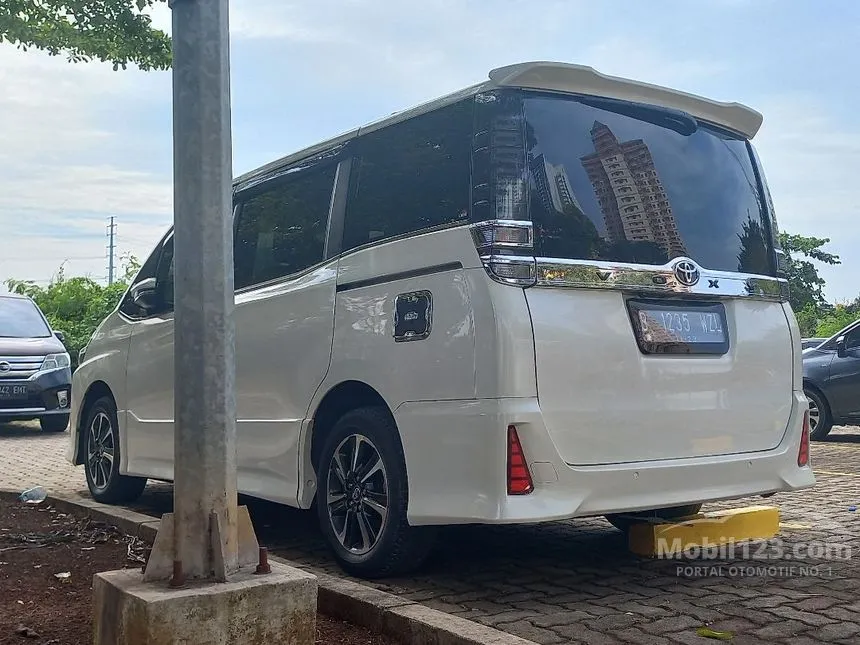 Jual Mobil Toyota Voxy 2018 2.0 di Jawa Barat Automatic Wagon Putih Rp ...