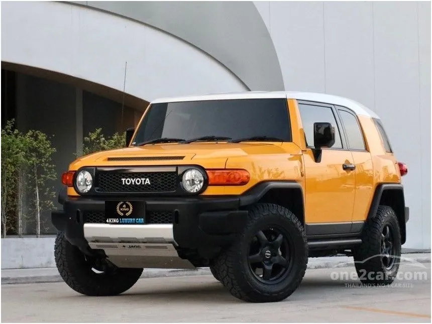 2011 Toyota FJ CRUISER 4.0 (ปี 07-22) 4x4 4WD Wagon มือสอง One2car