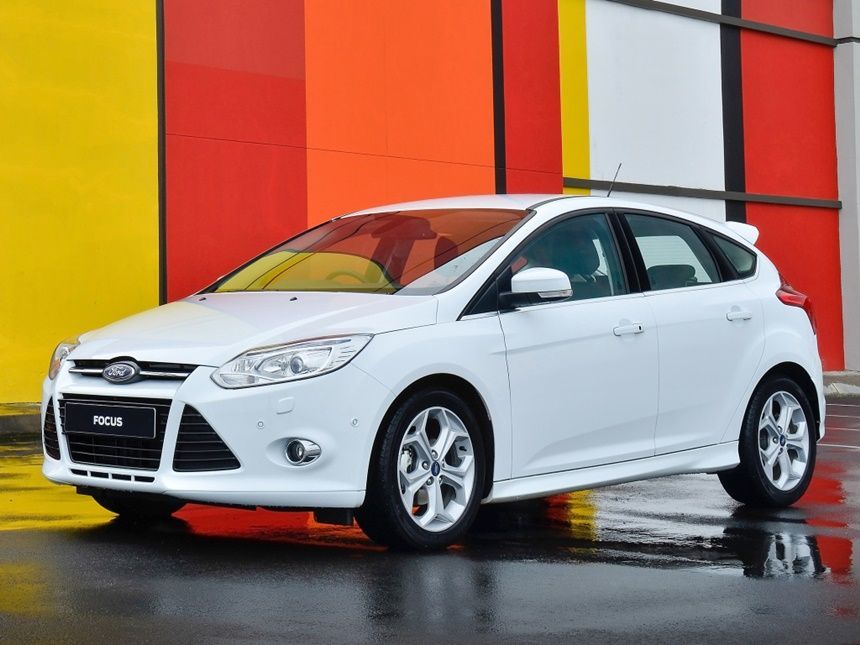 Ford Focus Hatchback - PHOTOS - Carlist.my