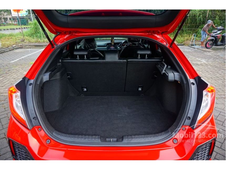 Jual Mobil Honda Civic 2018 E 1.5 di Jawa Timur Automatic Hatchback ...