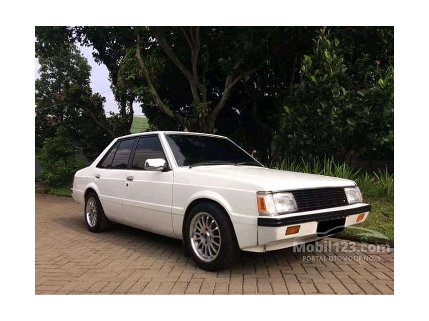 Jual Mobil Mitsubishi Lancer 1982 1.4 di Jawa Barat Manual Sedan Putih ...