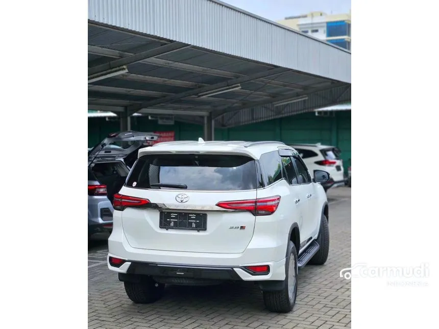 Toyota Fortuner 2024 GR Sport Two-Tone 2.8 in Banten Automatic SUV ...