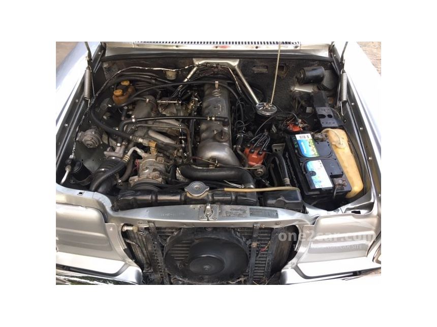 Mercedes-Benz 250CE 1972 2.5 in กรุงเทพและปริมณฑล Manual Coupe สีเงิน ...
