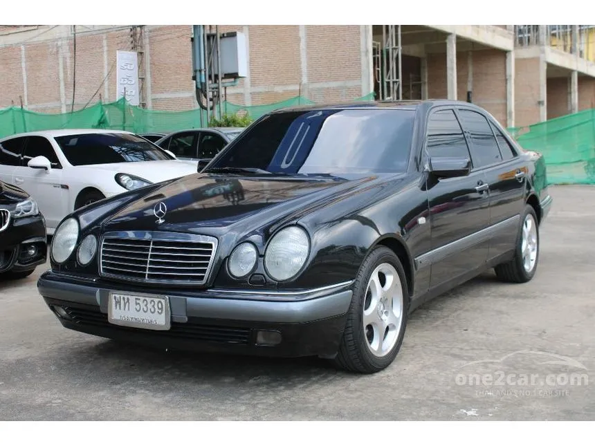 1997 Mercedes-Benz E230 2.3 W210 (ปี 95-03) Elegance Sedan for sale on ...