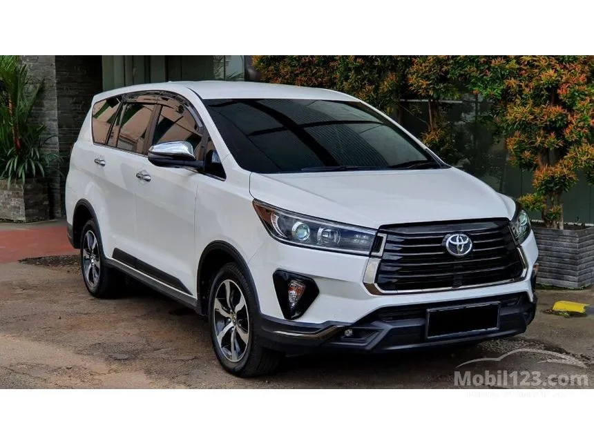 Jual Mobil Toyota Innova Venturer 2021 2.4 di DKI Jakarta Automatic ...