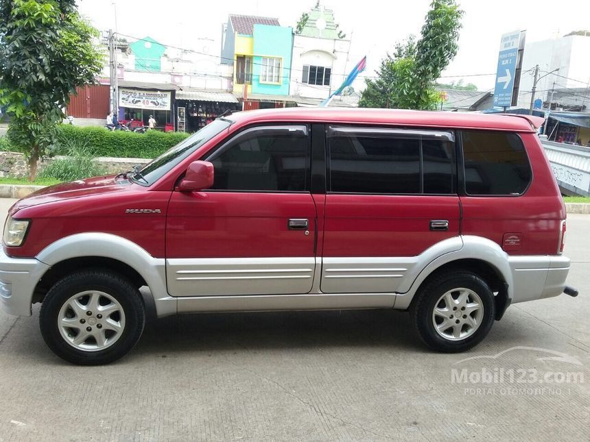 Jual Mobil Mitsubishi Kuda 2004 Grandia 2.0 di Jawa Barat Automatic MPV ...