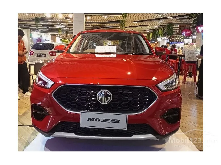 Jual Mobil MG ZS 2022 Activate 1.5 di Jawa Barat Automatic Wagon Merah ...