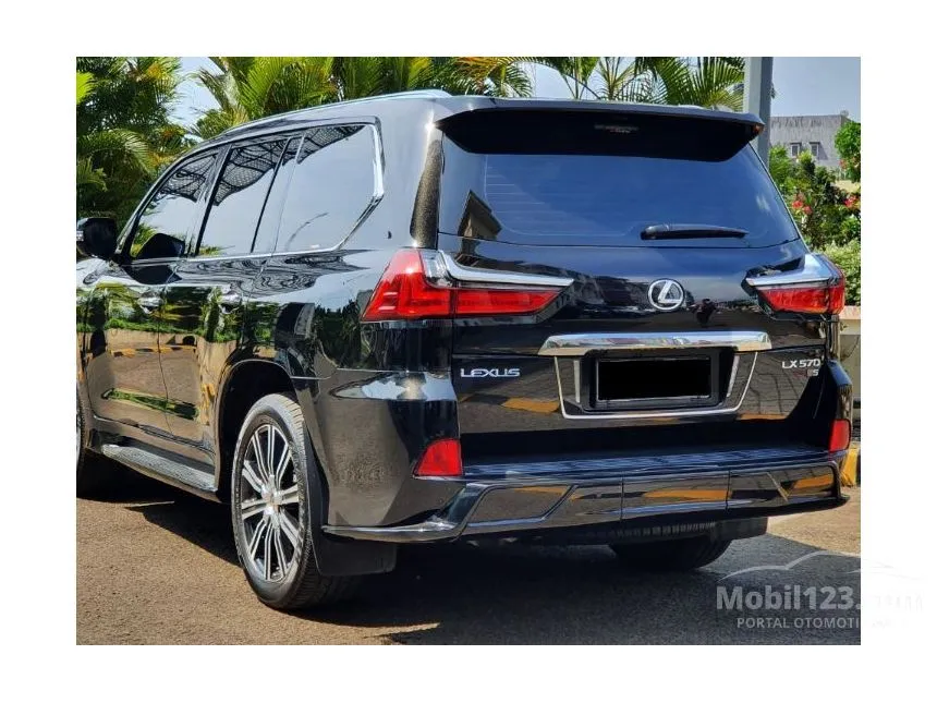 Jual Mobil Lexus LX570 2019 Sport 5.7 di DKI Jakarta Automatic SUV ...