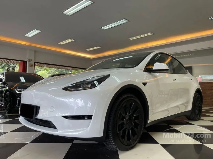 Jual Mobil Tesla Model Y 2022 Standard Range di DKI Jakarta Automatic ...