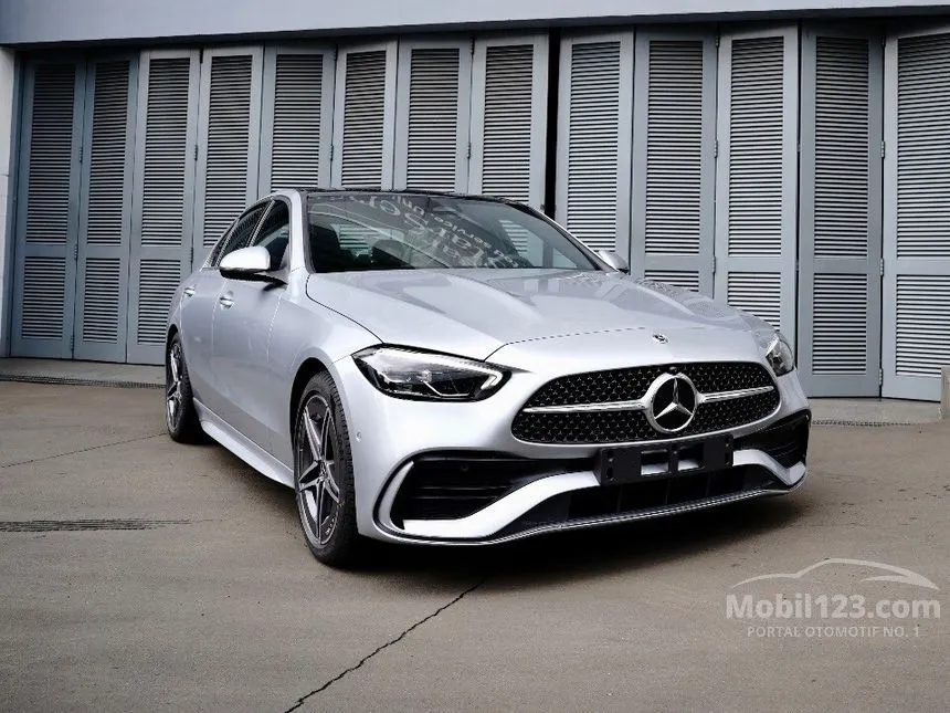 Jual Mobil Mercedes-Benz C300 2023 AMG Line 2.0 di DKI Jakarta ...