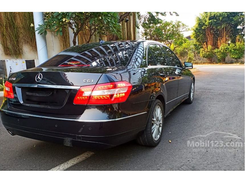 Jual Mobil Mercedes-Benz E250 2010 CGI 1.8 di DKI Jakarta Automatic Sedan Hitam Rp 275.000.000 ...
