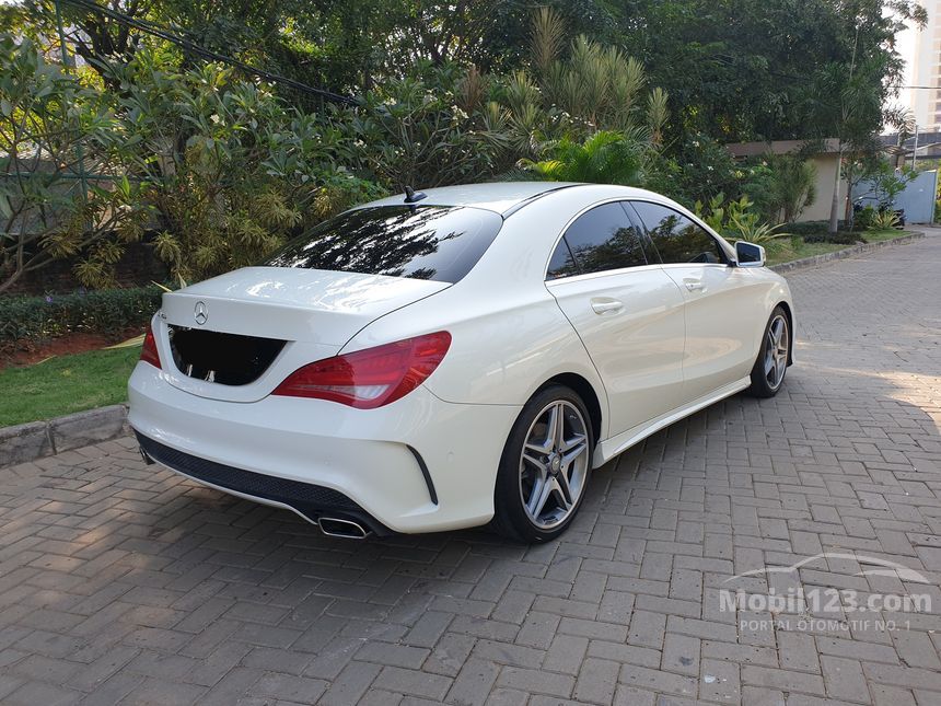 Jual Mobil Mercedes-Benz CLA200 2015 Sport 1.6 di DKI Jakarta Automatic ...