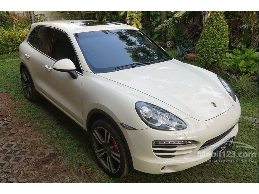 Jual Mobil Porsche Cayenne 2011 958 3.6 di Jawa Timur Automatic SUV ...