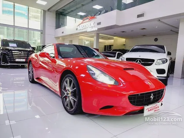 Jual Ferrari Bekas di Indonesia Harga Murah, Kondisi Terbaik | Mobil123