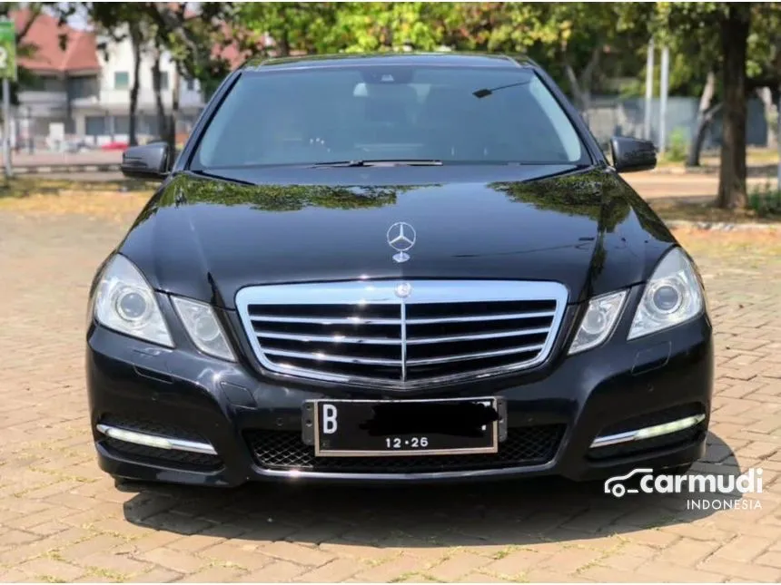 Jual Mobil Mercedes-Benz E300 2011 Avantgarde AMG 3.0 di DKI Jakarta ...