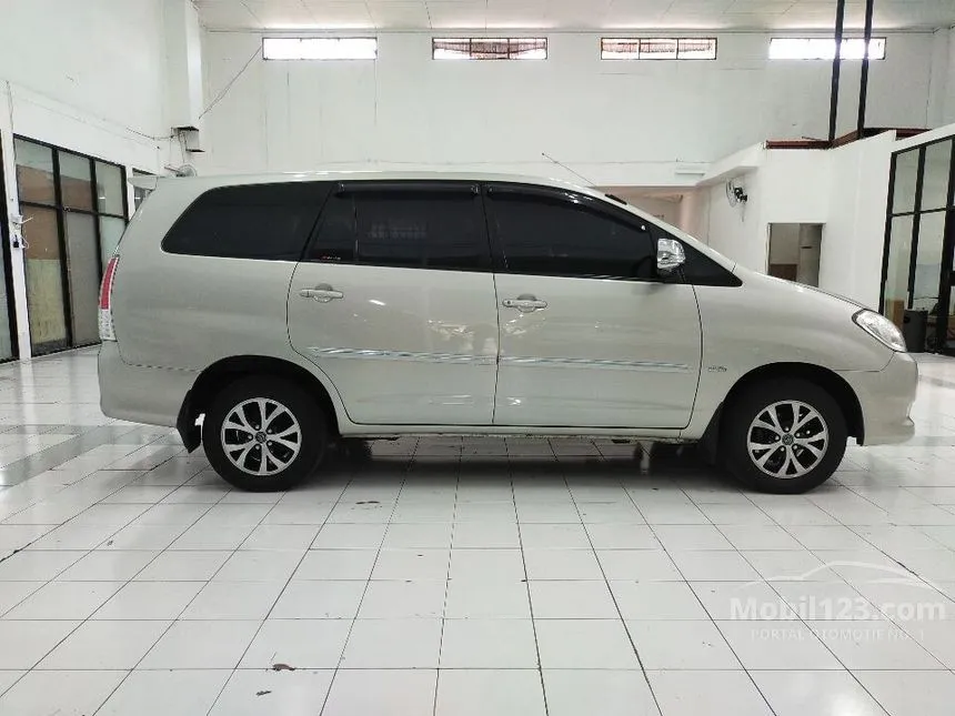 Jual Mobil Toyota Kijang Innova 2008 G Captain Seat 2.0 di Jawa Timur ...