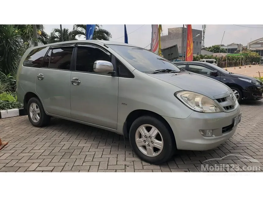 Jual Mobil Toyota Kijang Innova 2006 G 2.0 di Banten Manual MPV Silver ...