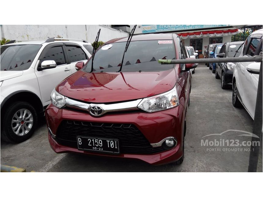 Jual Mobil Toyota Avanza 2017 Veloz 1.3 di Jawa Barat Manual MPV Marun ...