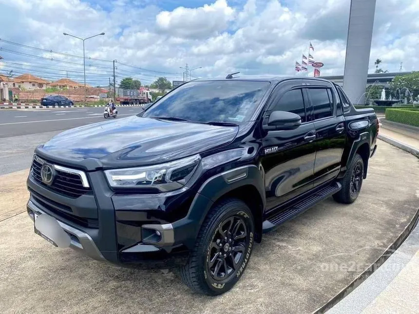 2020 Toyota Hilux Revo 2.4 DOUBLE CAB 2.4 Prerunner G Rocco Pickup AT ...
