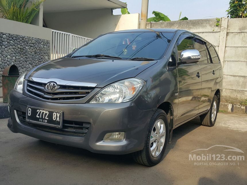 Jual Mobil Toyota Kijang Innova 2009 G 2.0 di Jawa Barat Automatic MPV ...