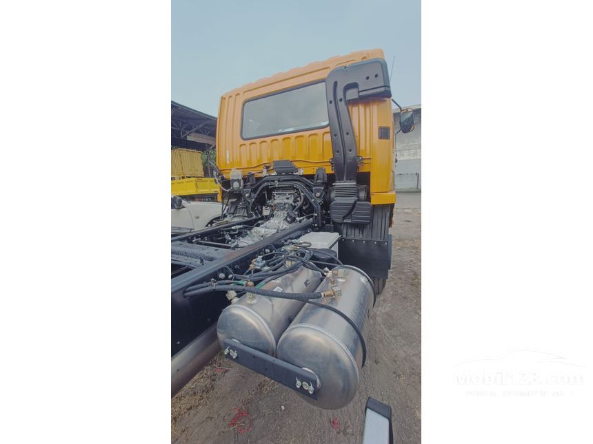 Jual Mobil Mitsubishi Fighter X 2024 FM 65 Hi-Gear 7.5 di Banten Manual ...