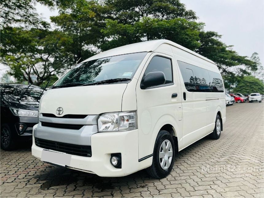 Jual Mobil Toyota Hiace 2019 Commuter 2.5 di Jawa Barat Manual Van ...