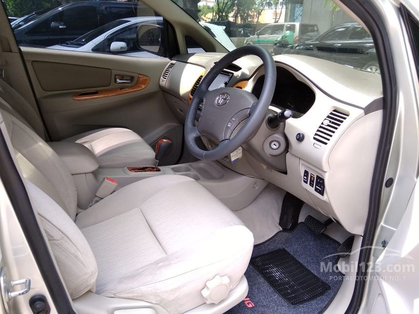 Jual Mobil Toyota Kijang Innova 2010 V 2.5 di DKI Jakarta Automatic MPV ...