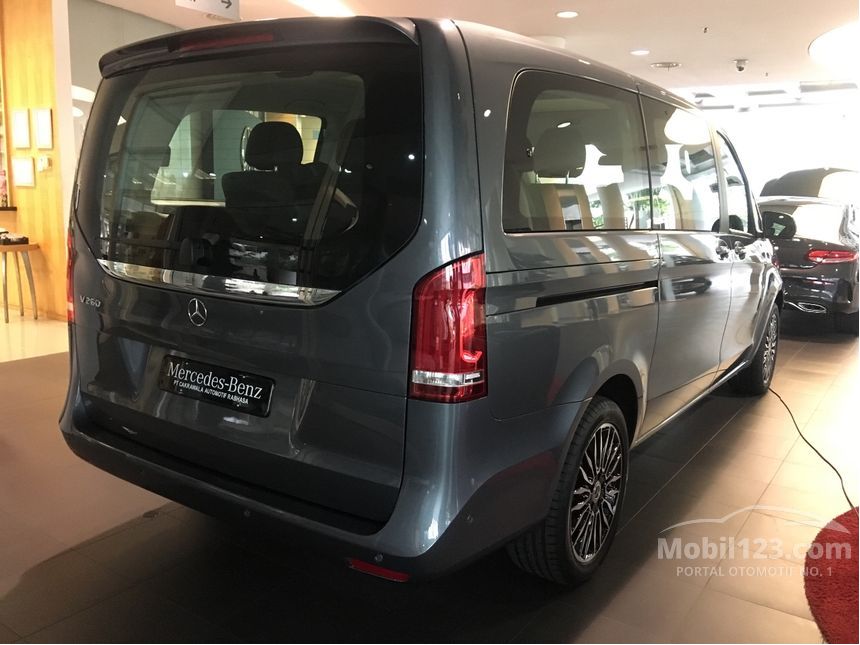 Jual Mobil Mercedes-Benz V260 2018 Avantgarde 2.0 di DKI Jakarta ...