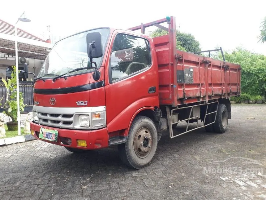 Jual Mobil Toyota Dyna 2005 4.0 di Jawa Timur Manual Trucks Merah Rp 87 ...
