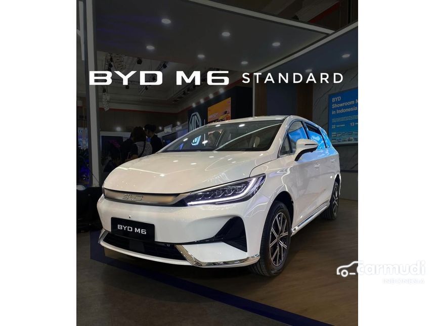 BYD M6 2025 Standard 7-seaters in Banten Automatic MPV White for Rp 220 ...